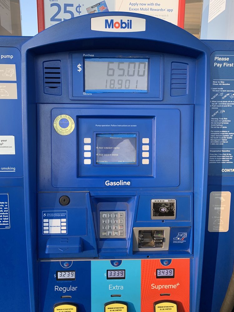 MOBIL SNACK SHOP - Updated August 2024 - 15 Reviews - 11253 Whittier ...