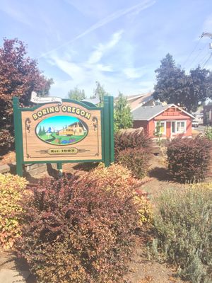 BORING SQUARE GARDEN CENTER - Updated September 2025 - 15 Reviews ...