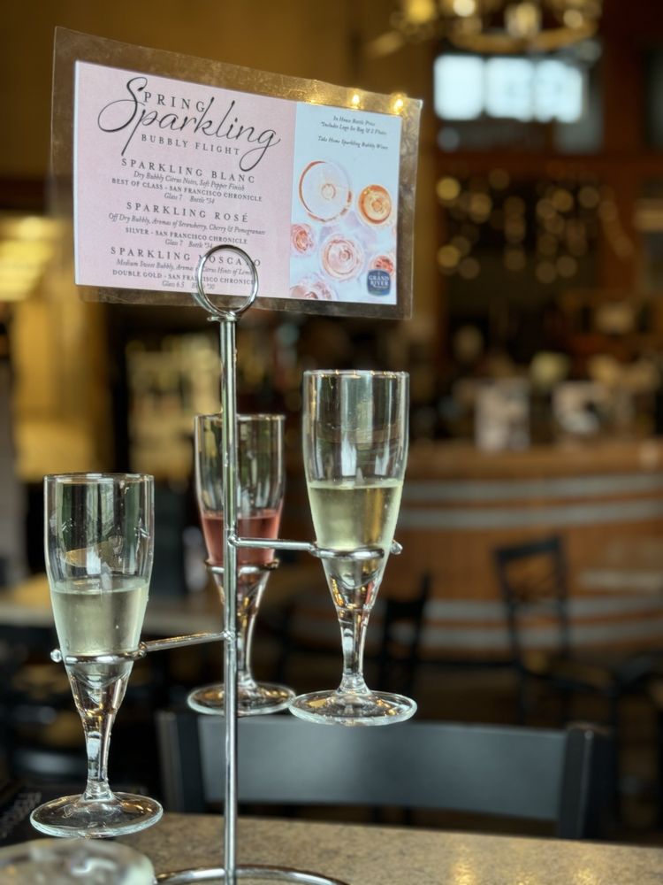 FERRANTE WINERY & RISTORANTE - Updated July 2025 - 247 Photos & 221 ...