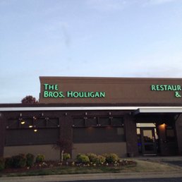 THE BROS HOULIGAN - Updated July 2025 - 87 Photos & 153 Reviews - 4848 ...