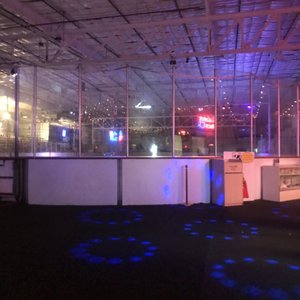 JACKSONVILLE ICE & SPORTSPLEX - 110 Photos & 40 Reviews - 3605 Philips ...