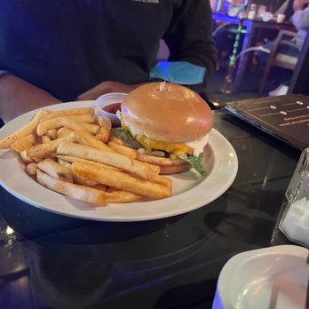 DOUBLE APPLE LOUNGE - Updated December 2025 - 48 Photos & 27 Reviews ...