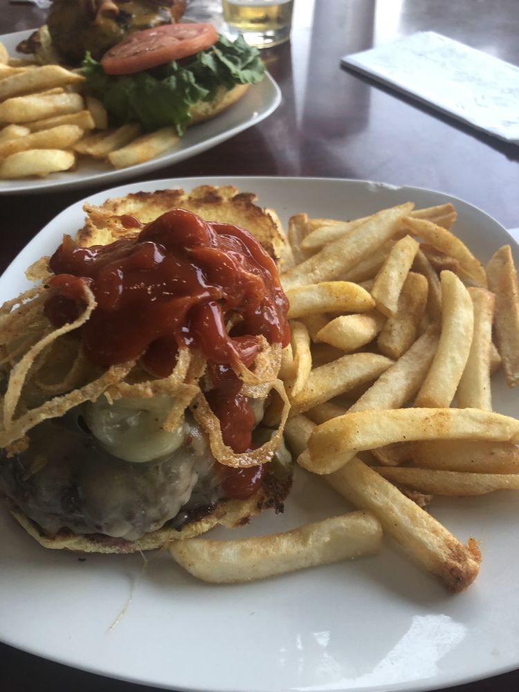 BENNY’S PUB - 57 Photos & 70 Reviews - 49 Eastern Blvd N, Hagerstown ...