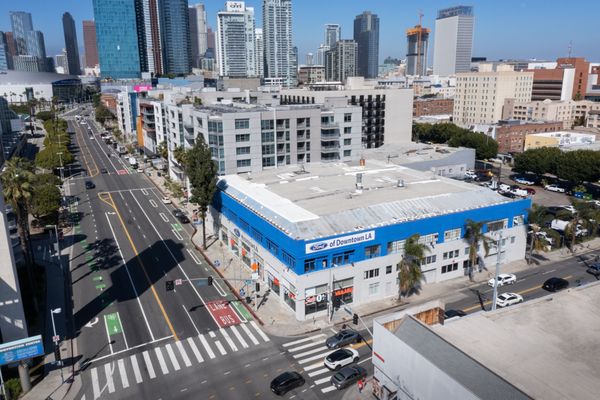 FORD OF DOWNTOWN LA - Updated January 2026 - 61 Photos & 142 Reviews ...