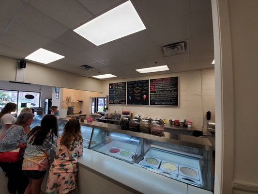 DEL’S ICE CREAM - Updated July 2025 - 50 Photos & 65 Reviews - 25405 ...