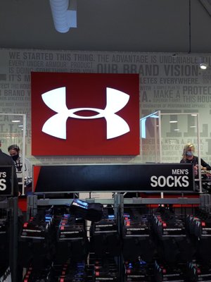 UNDER ARMOUR FACTORY HOUSE - Updated October 2025 - 15 Reviews - 21209 ...