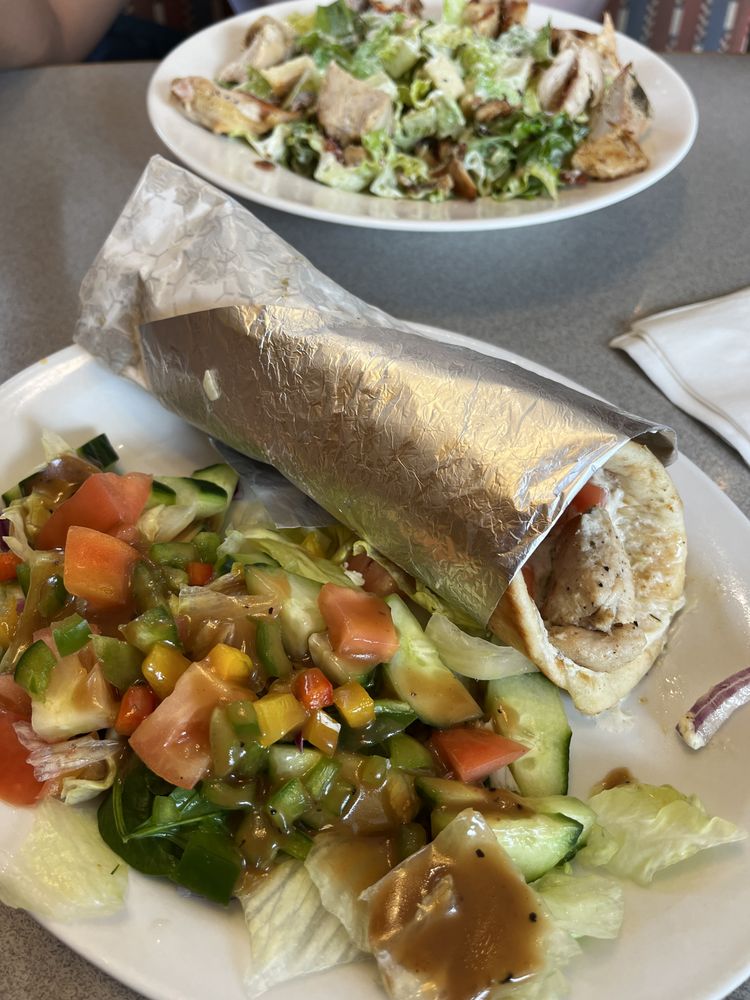 HOT STACKS FAMILY RESTAURANT - Updated July 2025 - 52 Photos & 69 ...