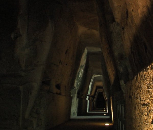 SITO ARCHEOLOGICO DI CUMA - Via Monte di Cuma 3, Bacoli, Napoli, Italy ...