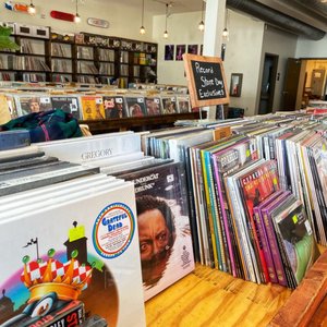 CHEAPO RECORDS - Updated July 2025 - 49 Photos & 37 Reviews - 71 ...