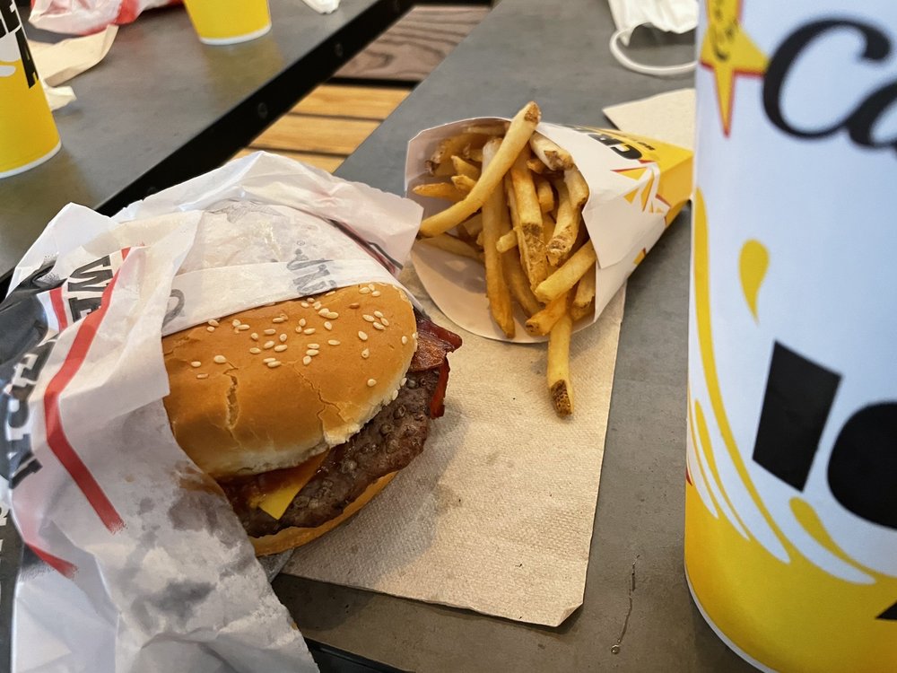 CARL’S JR - Updated November 2024 - 118 Photos & 305 Reviews - 5625 W ...