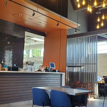 MAD OX - Updated December 2025 - 54 Photos & 34 Reviews - 6039 Erin ...