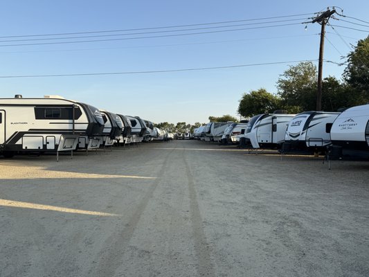 FUN TOWN RV DALLAS - Updated December 2025 - 33 Photos & 70 Reviews ...