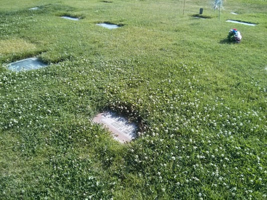 LINDQUIST’S LAYTON MORTUARY - Updated August 2025 - 11 Photos - 1867 N ...