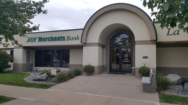 MERCHANTS BANK - Updated February 2025 - 316 Main St, La Crescent ...