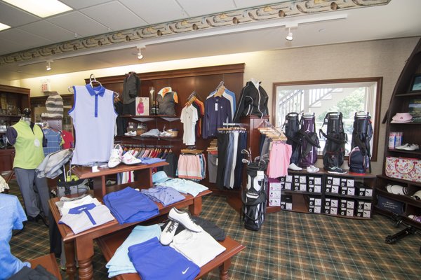 BASKING RIDGE COUNTRY CLUB - Updated September 2024 - 28 Photos & 25 ...