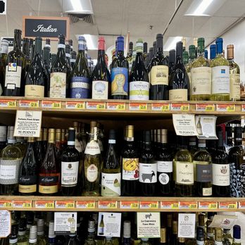 RODMAN’S DISCOUNT GOURMET - Updated December 2025 - 39 Photos & 66 ...