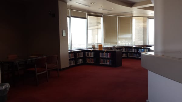 Z J LOUSSAC PUBLIC LIBRARY - Updated November 2025 - 44 Photos & 29 ...