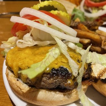 KILLIAN’S - Updated July 2024 - 136 Photos & 233 Reviews - 539 W ...