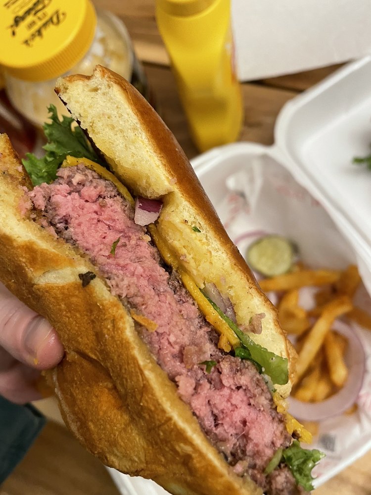 SIDELINES GRILLE - Updated October 2025 - 78 Photos & 131 Reviews - 300 ...