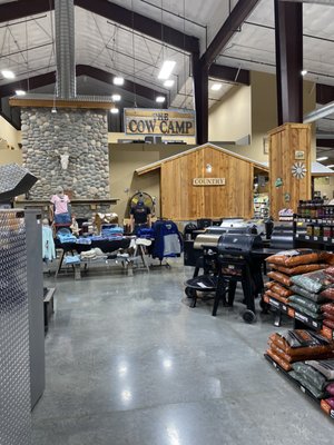 WESTERN RANCH SUPPLY - Updated December 2025 - 7305 Entryway Dr ...