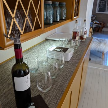 WHITE MOOSE INN - Updated October 2025 - 51 Photos & 31 Reviews - 291 ...