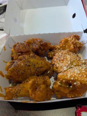 WING SNOB - Updated April 2025 - 16 Photos - 200 W N Ave, West Chicago ...