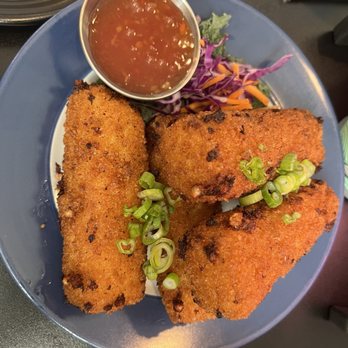 WAVE ASIAN BISTRO & SUSHI - Updated July 2024 - 2068 Photos & 757 ...