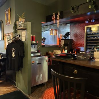 RED LION GROG HOUSE - Updated December 2025 - 450 Photos & 488 Reviews ...