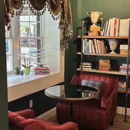 NEWBROOK KITCHEN - Updated October 2025 - 44 Photos - 36 Wallingford Rd ...