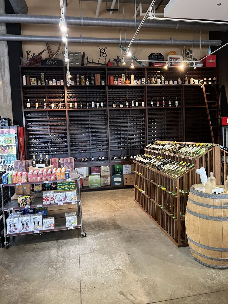 STRATTON’S MARKET - Updated December 2025 - 13 Photos & 21 Reviews ...