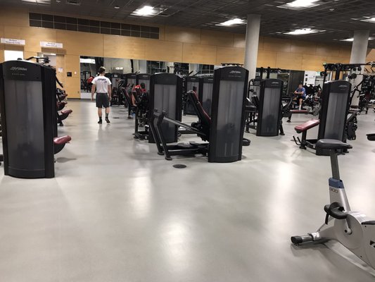 UNIVERSITY OF MINNESOTA RECREATION & WELLNESS CENTER - Updated January ...