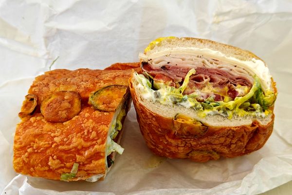 DELI TOWNE USA - Updated December 2025 - 315 Photos & 459 Reviews ...