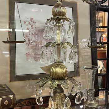 MEMORY DEN ANTIQUE MALL - Updated October 2025 - 236 Photos & 56 ...