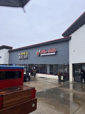 LILLIE BELLS - Updated January 2026 - 71 Photos & 66 Reviews - 14635 ...