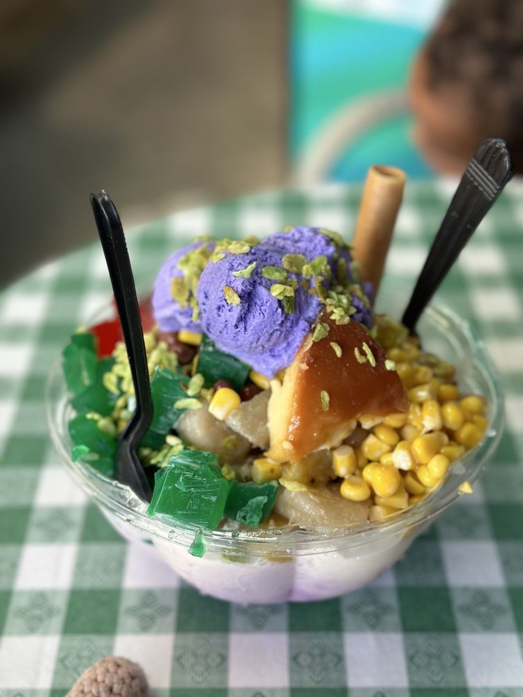 KAMAYAN FIESTA FILIPINO ASIAN RESTAURANT Springfield, VA - Updated ...