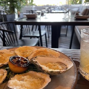 THE EASTERLY - Updated May 2024 - 544 Photos & 321 Reviews - 6100 Red ...