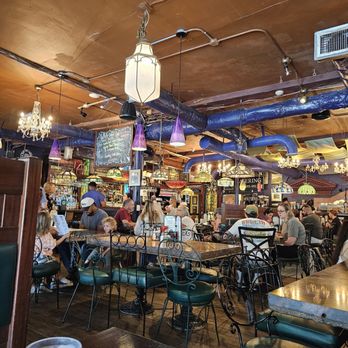 WHITE WOLF CAFE - Updated May 2025 - 1192 Photos & 951 Reviews - 1829 N ...