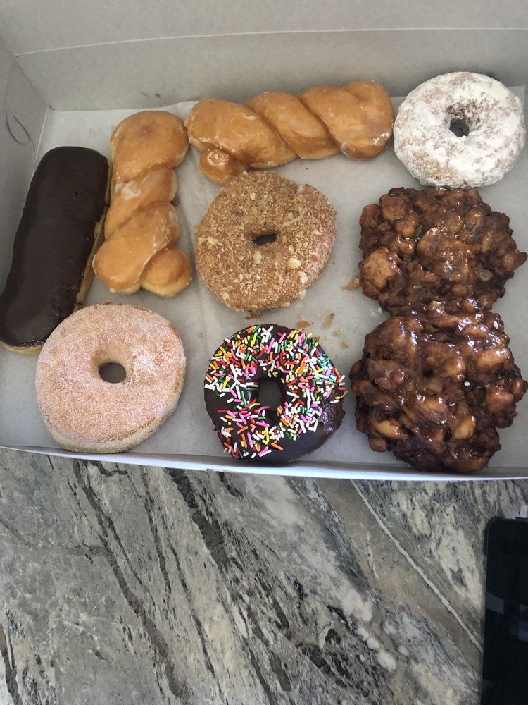 EXPRESS DONUTS - Updated July 2024 - 64 Photos & 258 Reviews - 13824 W ...