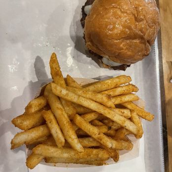 MAC’S LOCAL EATS - Updated November 2024 - 620 Photos & 610 Reviews ...