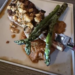 POUR BEHAVIOR - Updated December 2025 - 78 Photos & 84 Reviews - 2175 S ...