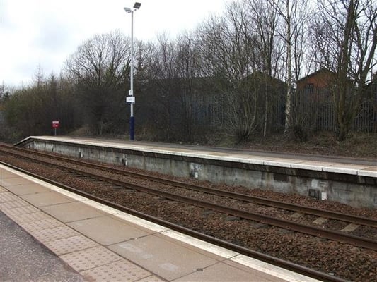CARFIN TRAIN STATION - Updated May 2024 - Newarthill Road, Motherwell ...