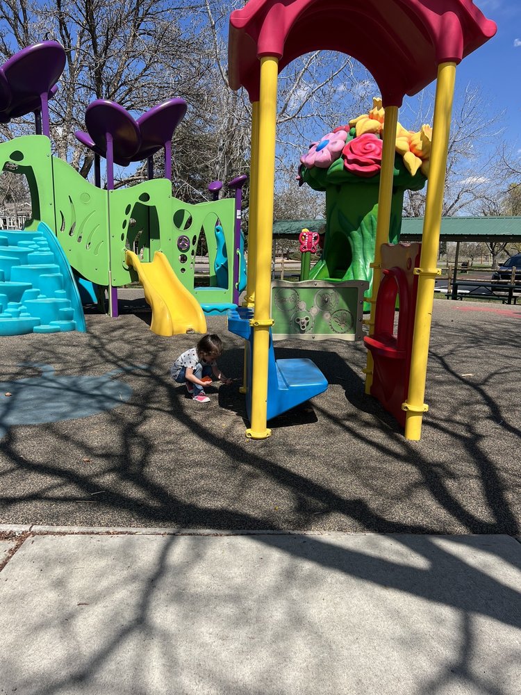 MAPLE GROVE PARK - Updated December 2025 - 10 Photos - 14600 W 32nd Ave ...