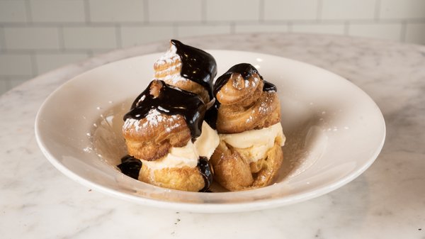 BAR FRITES - Updated May 2025 - 660 Photos & 500 Reviews - 400 Wheatley ...