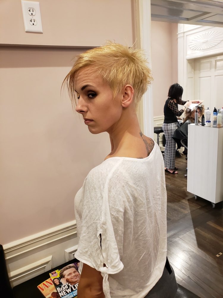 THE HAIR GARDEN - Updated December 2025 - 40 Photos - 4969 Westview Dr ...