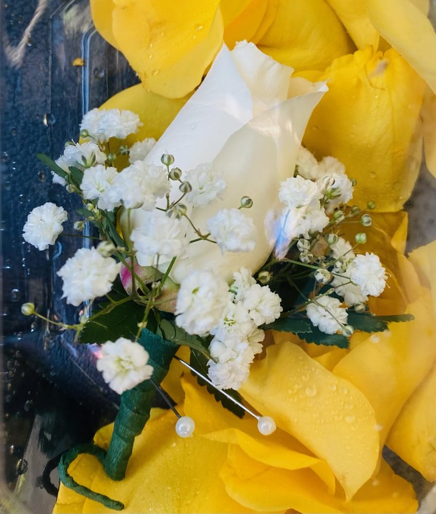 VONS - Updated October 2025 - 32 Photos & 60 Reviews - 163 S Turnpike ...