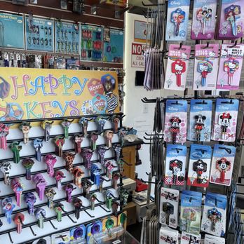 PRIME LOCKSMITH - 207 Photos & 559 Reviews - 14107 Burbank Blvd, Van ...