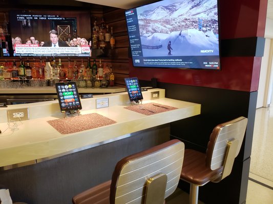 THE DISTRICT BAR - Updated February 2026 - 67 Photos & 95 Reviews ...