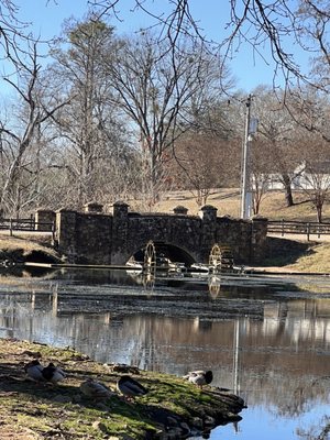 SPRING PARK - Updated July 2025 - 41 Photos & 12 Reviews - 800 Woodmont ...