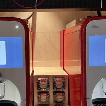 AMC DINE-IN TECH RIDGE 10 - 47 Photos & 31 Reviews - 12625 N Interstate ...