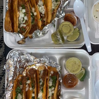 BIRRIA & BARBACOA DE CHIVO LOS COMPADRES - Updated July 2025 - 198 Photos & 159 Reviews - 10021 ...